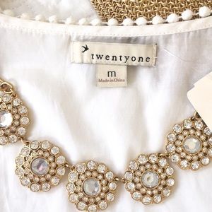 Forever 21 | Tops | Nwt Twenty One Feminine Lace Top | Poshmark